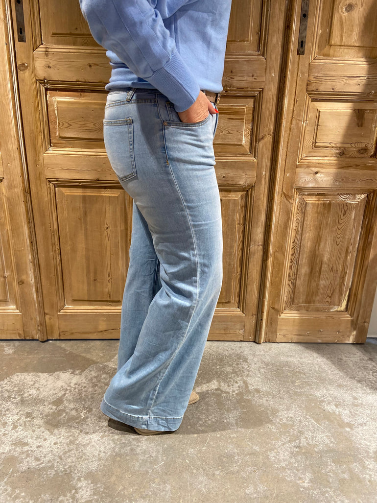 Triple Nine – Sandra's Boetiek